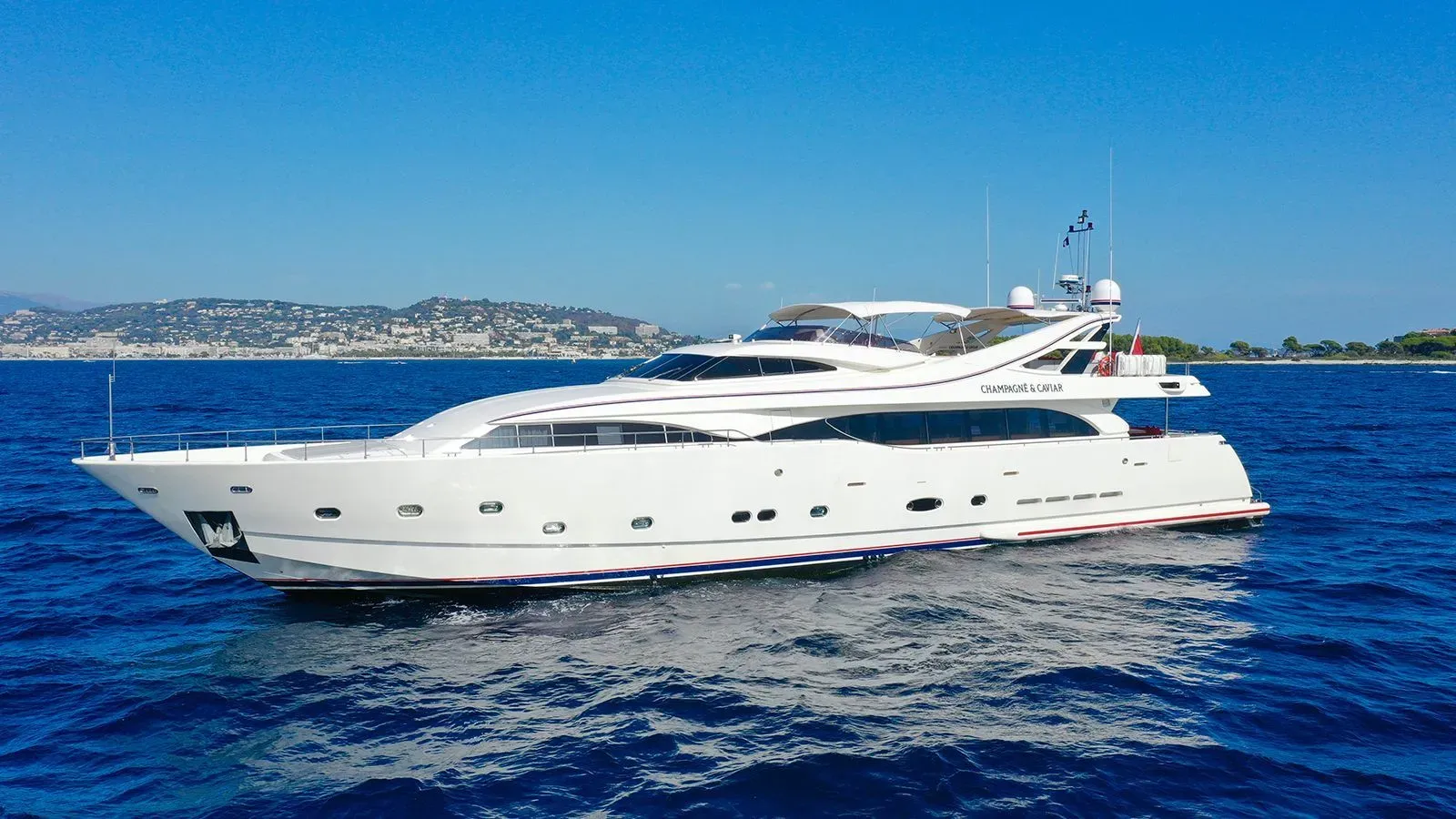 CHAMPAGNE & CAVIAR yacht for charter (Custom Line, 34.13m, 2004)